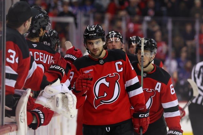 Carolina Hurricanes vs New Jersey Devils Prediction NHL Picks