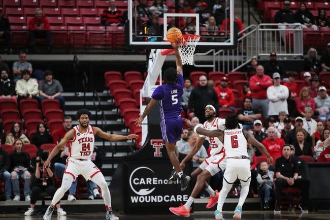 Queens NC vs North Alabama Prediction College Basketball Picks