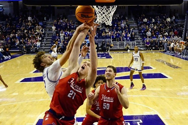 Drake vs UIC Prediction College Basketball Picks 1/1/25
