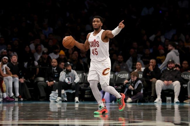 Milwaukee Bucks vs Cleveland Cavaliers Prediction NBA Picks 12/20/24