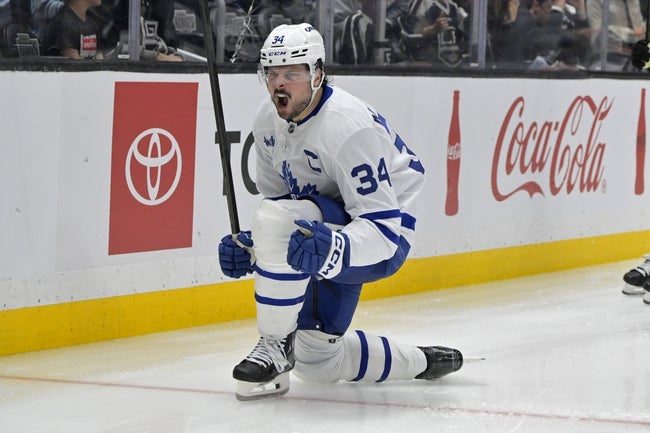Toronto Maple Leafs vs Carolina Hurricanes Prediction NHL Picks